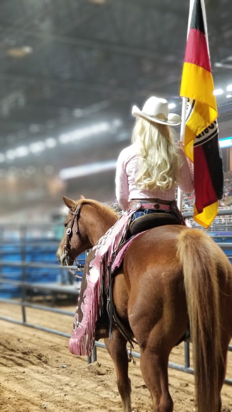 The Oregon Queen–April 2019 – Miss Rodeo Oregon