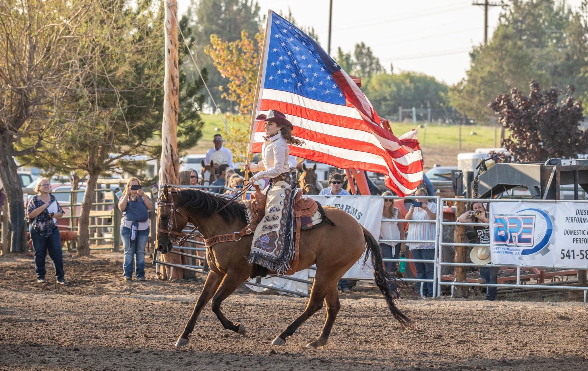 The Oregon Queen — September 2020 – Miss Rodeo Oregon