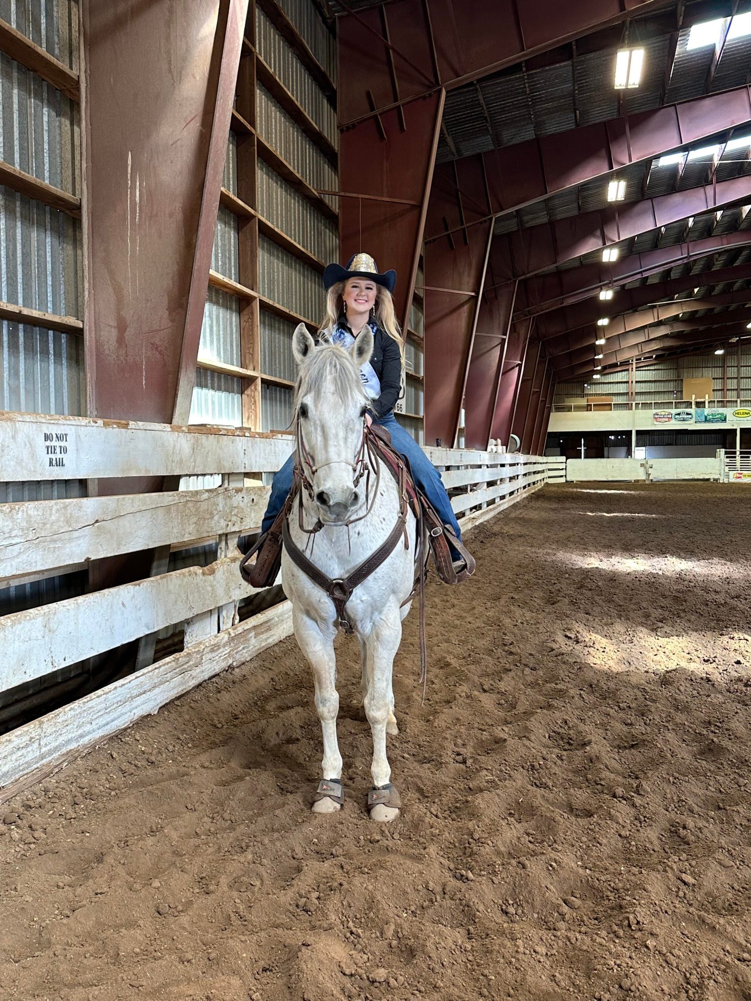 The Oregon Queen — April 2023 – Miss Rodeo Oregon
